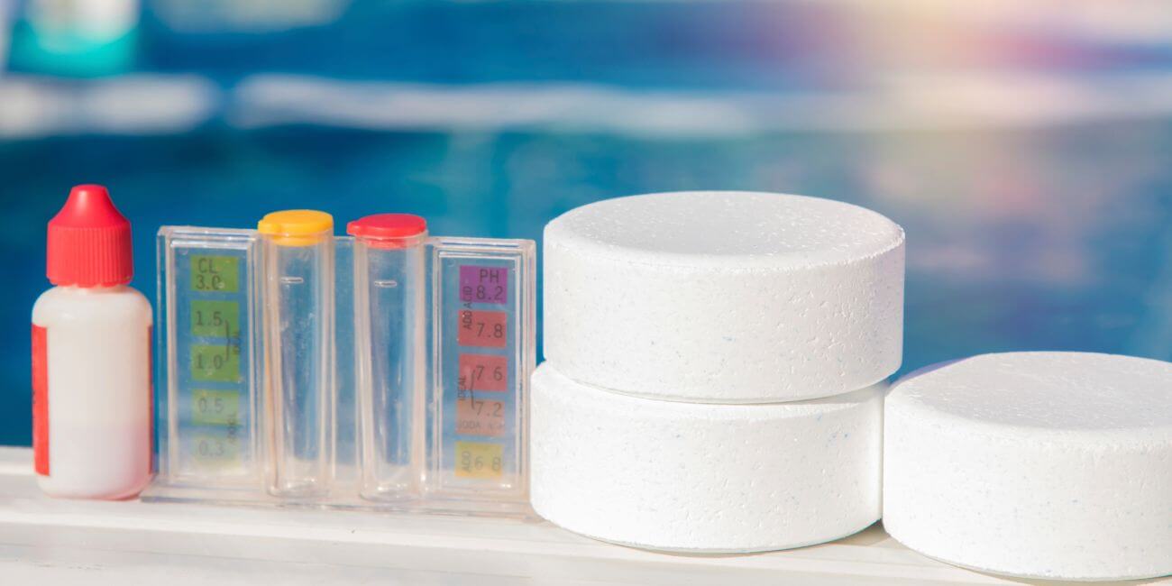 How Much Chlorine For A 1200 Gallon Pool? - A Useful Guide
